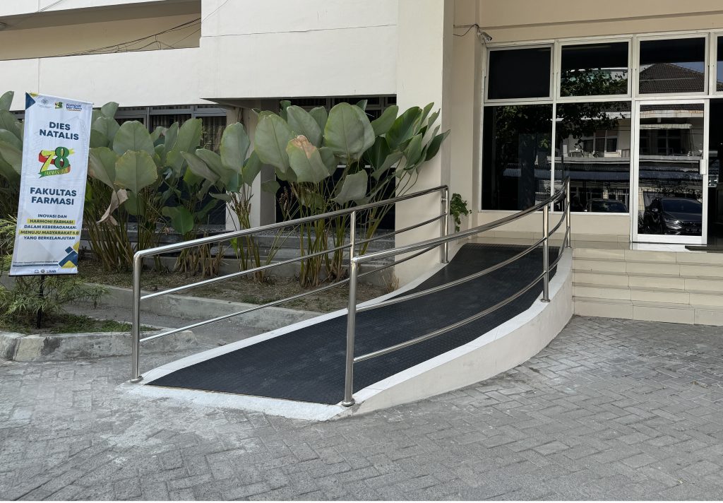 Farmasi UGM Luncurkan RAMP Difabel: Inovasi Fasilitas untuk Mendukung ...