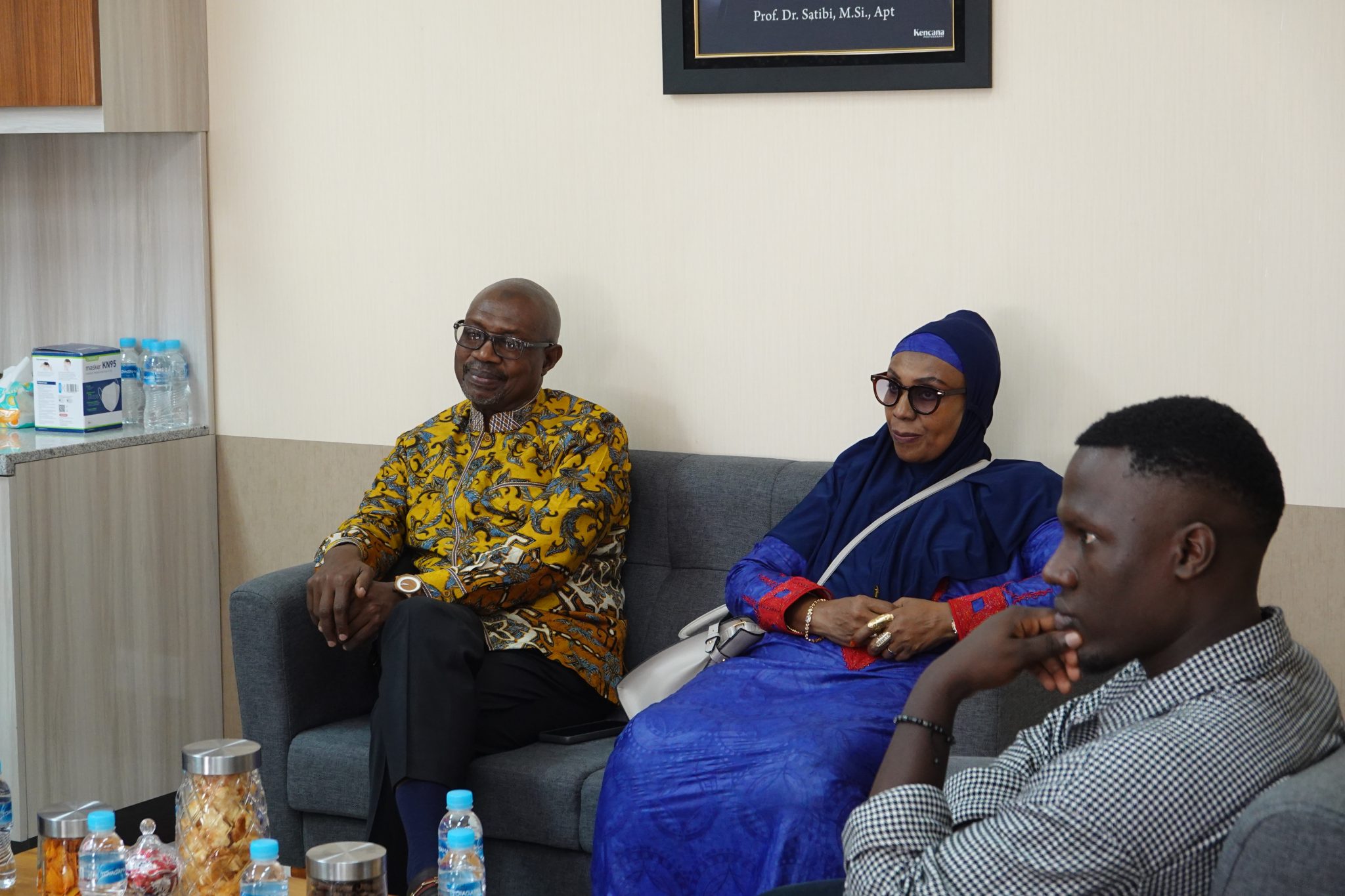 Rwandan Embassy Conducts a Visit to the Faculty of Pharmacy UGM ...